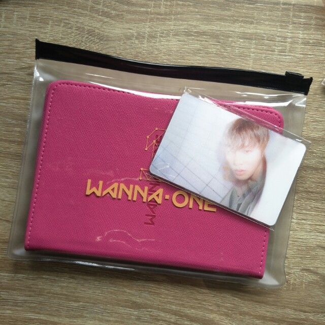 10 Insanely Clever Things To Do With Your Album Photocards - Koreaboo