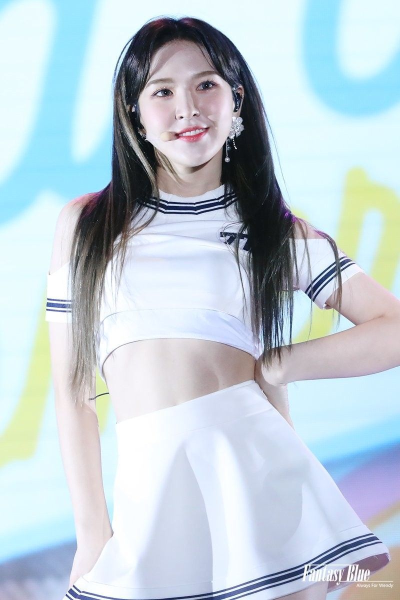 10+ Times Red Velvet's Wendy Was The Queen Of Toned Abs In The ...
